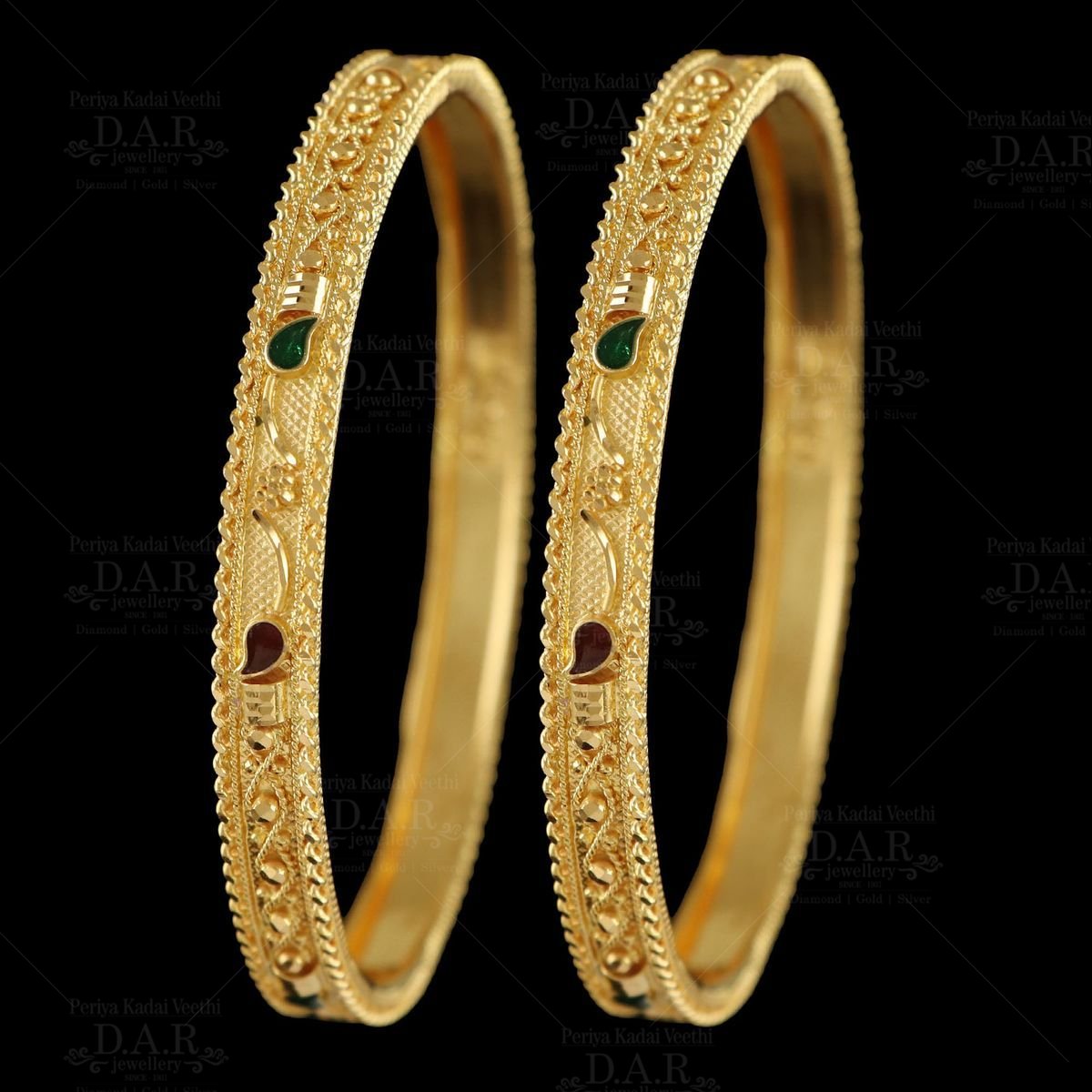 Side bangles store